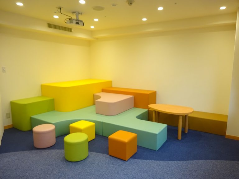 🏝2023年度 Summer Schoolのご案内🍉【京進の学童保育 HOPPAからすま京都ホテル】 - 京進の学童保育