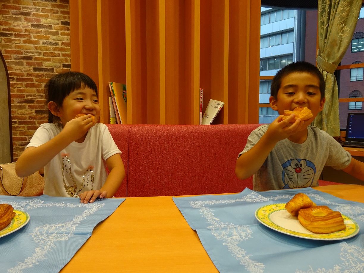 アリー先生のEnglish time - HOPPA